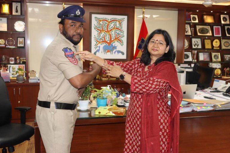 ADGP, Smt. Swathi Lakra, IPS Congratulates Newly Promoted Head ...